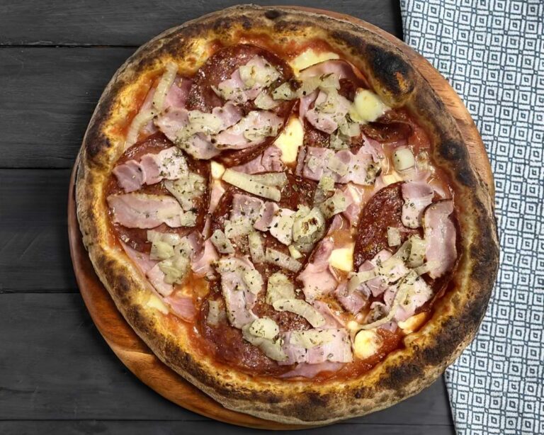 3 Meat Pizza – Corner Pizza & Grill